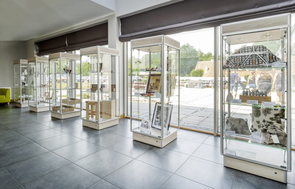 Vitrine pour musée & patrimoniale - Standing Case | France